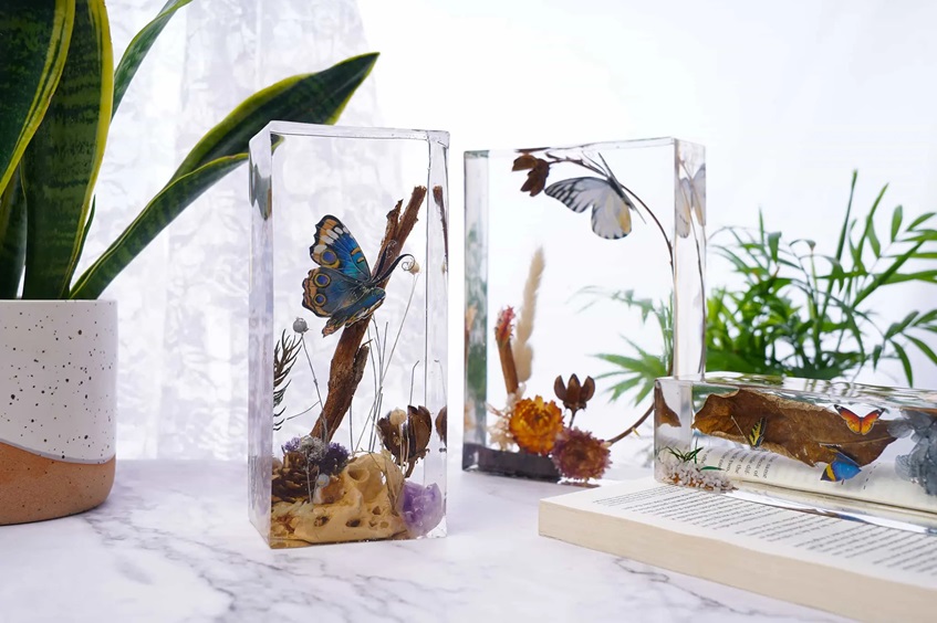 Crafting Masterpieces: The Art and Science of Epoxy Resin Furniture ...